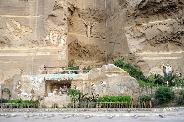 Day Trip to St. Simon Monastery | Egyptian Tours Empire